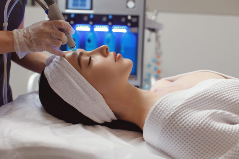 HydraFacial Treatment Guide: Your Path to Radiant Skin